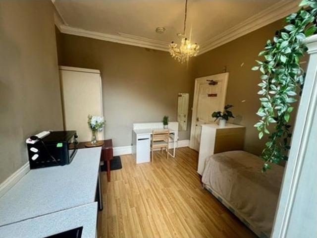 Room at Matheson Road, Greater London