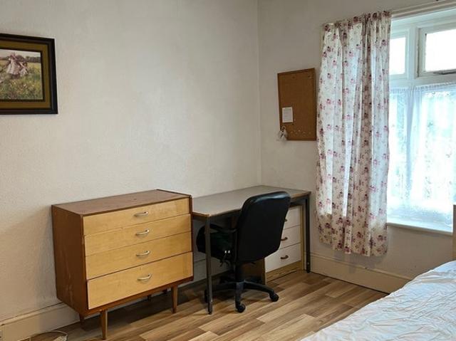 Room at Maxwell Road, Bournemouth