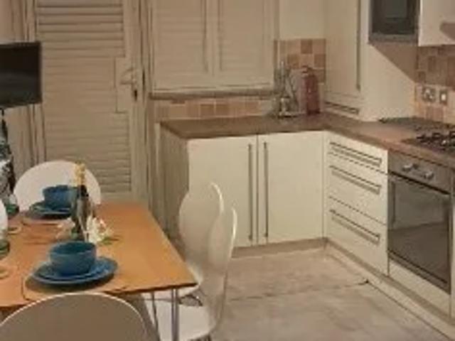 Room at Mayo Road, Greater London