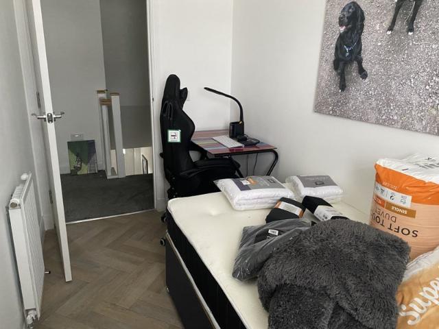 Room at Mayburn Walk, Loanhead