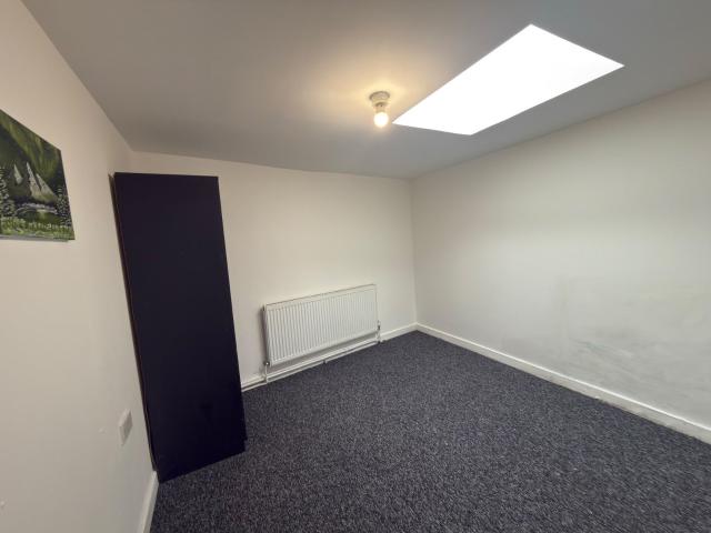 Room at Mayesbrook Road, Greater London