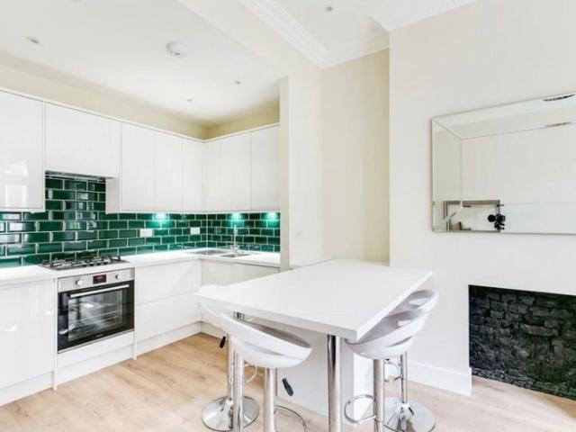 Room at Mayflower Road, Greater London