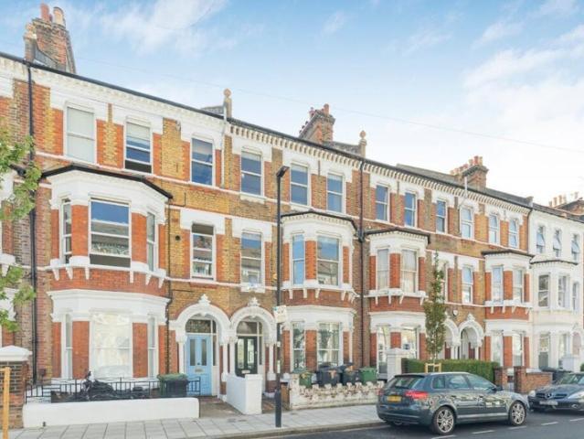 Room at Mayflower Road, Greater London