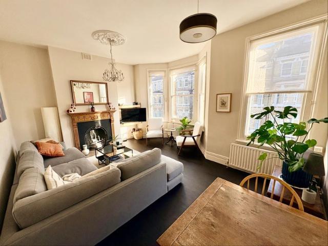 Room at Mayflower Road, Greater London