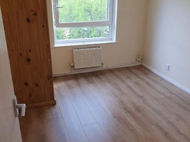 Room at McNeil Road, Greater London