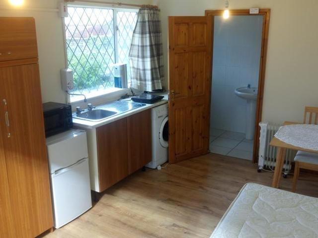 Room at Meadfield Road, Slough