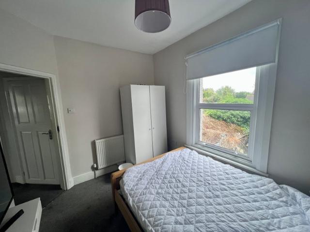 Room at Meadfield Road, Slough