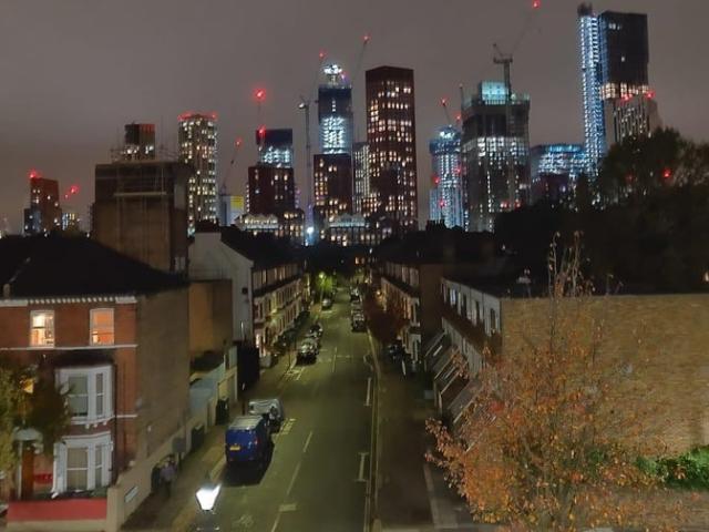 Room at Meadow Road, Greater London