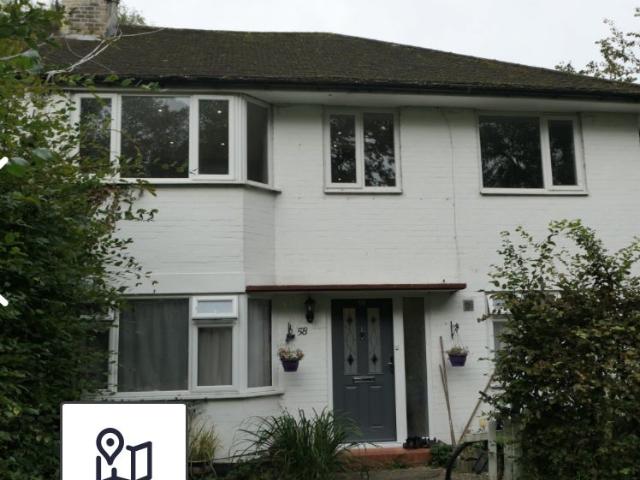 Room at Meadowcroft Close, Reigate and Banstead