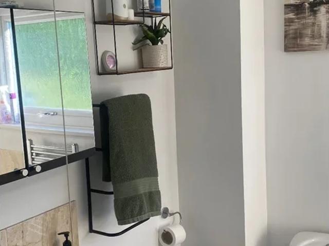 Room at Meads Close, Milton Keynes