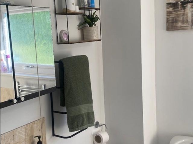 Room at Meads Close, Milton Keynes