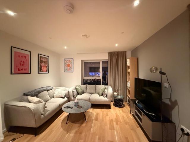Room at Medals Way, Greater London