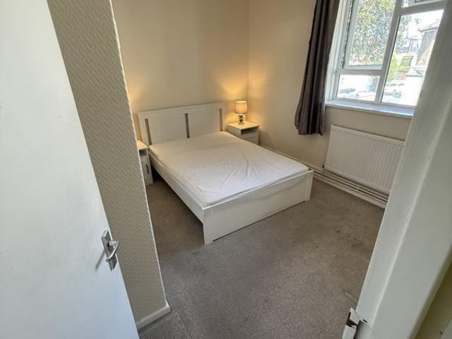 Room at Melbourne Grove, Greater London