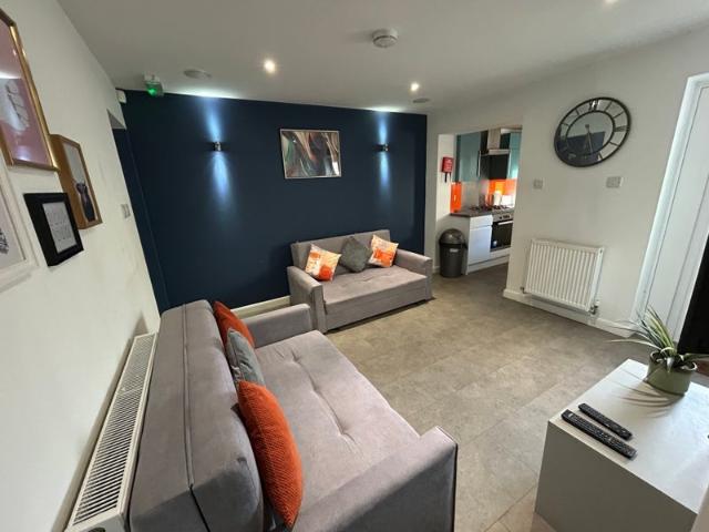Room at Mellard Street, Newcastle under Lyme