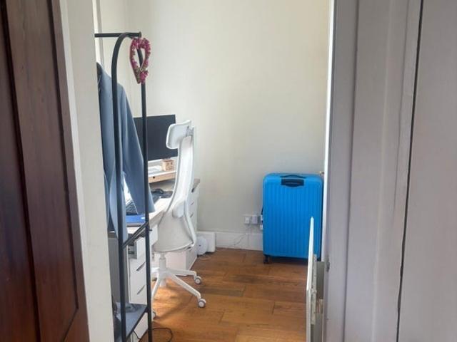 Room at Melrose Road, Greater London