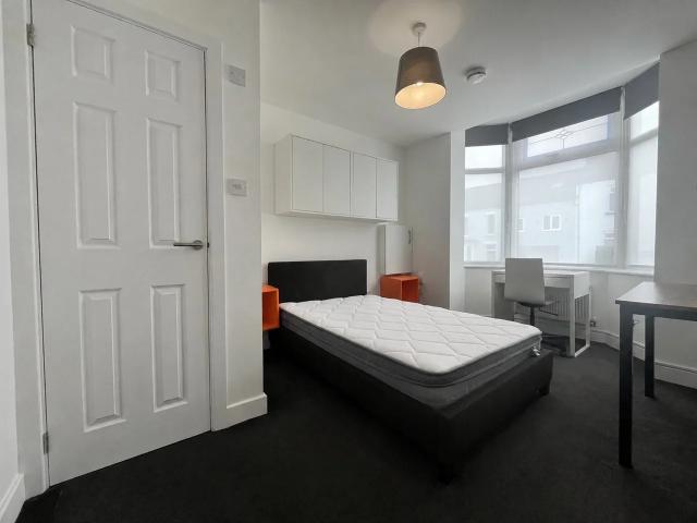 Room at Memorial Road, Salford