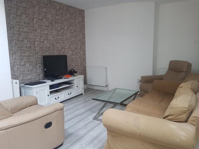 Room at Mercers Close, Greater London