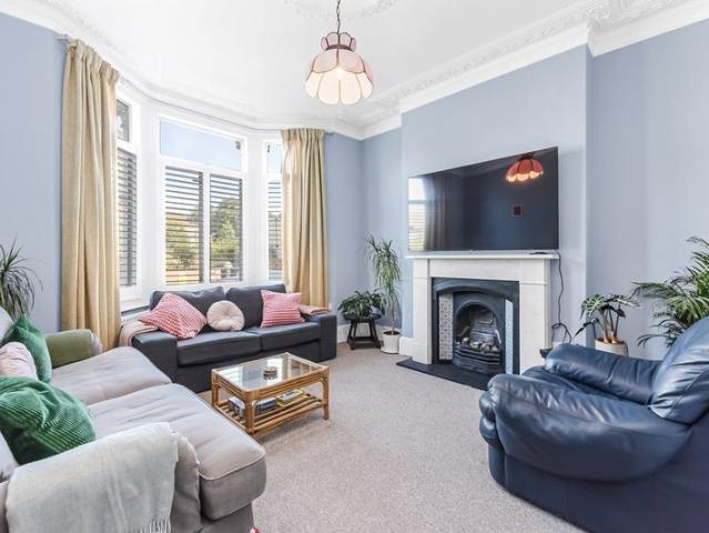 Room at Mercers Road, Greater London