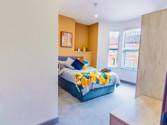 Room at Meriden Street, Coventry