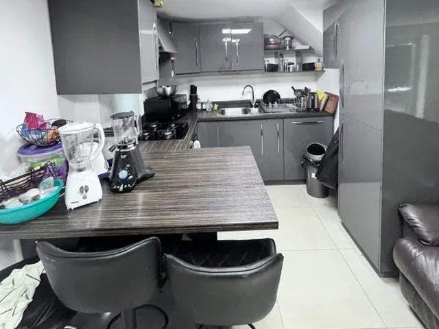 Room at Metchley Drive, Birmingham