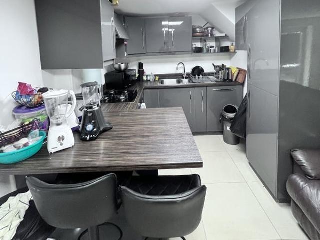 Room at Metchley Drive, Birmingham