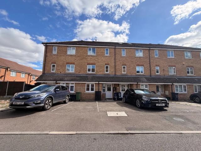 Room at Michigan Close, Broxbourne