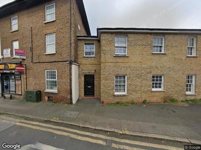 Room at Middle Road, Greater London