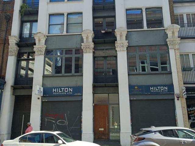 Room at Middlesex Street, Greater London