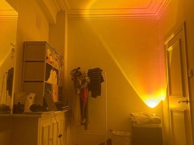 Room at Middleton Grove, Greater London