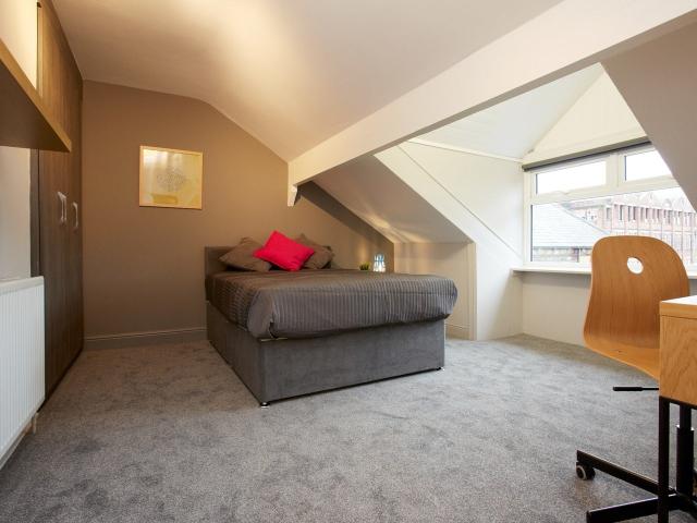 Room at Middleton Road, Leeds