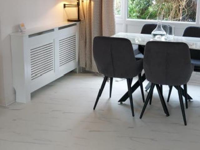 Room at Midhurst Close, Nottingham