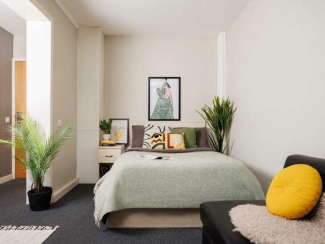 Room at Midland Way, Nottingham