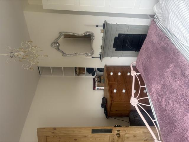 Room at Milner Road, Burnham