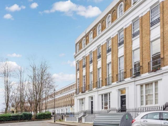 Room at Milner Square, Greater London