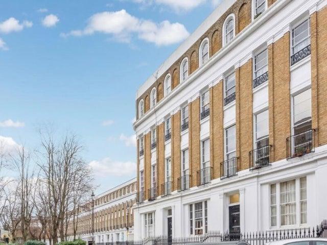 Room at Milner Square, Greater London