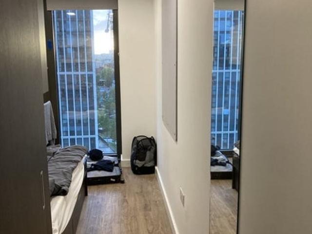 Room at Miles Street, Greater London