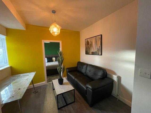 Room at Milford Street, Salford