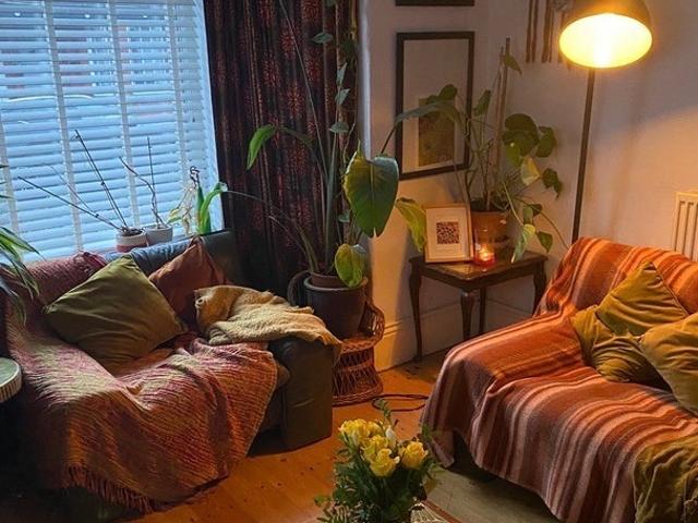 Room at Milford Street, Salford