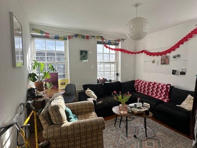 Room at Mill Row, Greater London
