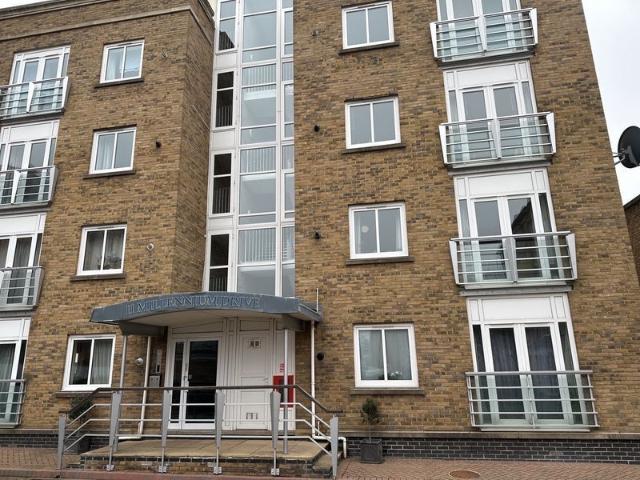 Room at Millennium Drive, Greater London