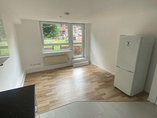 Room at Millender Walk, Greater London