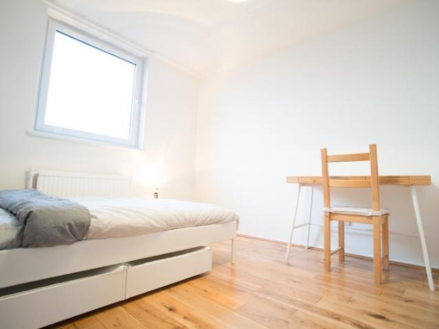 Room at Millender Walk, Greater London