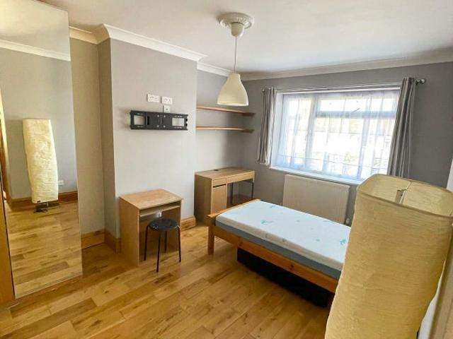 Room at Millfields Close, Greater London