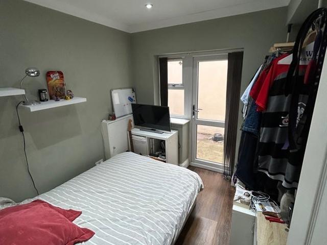 Room at Millfields Road, Greater London