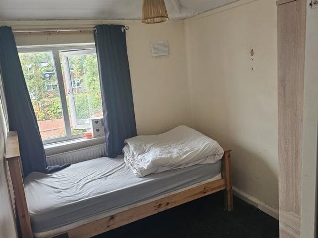 Room at Millhouse Road, Birmingham