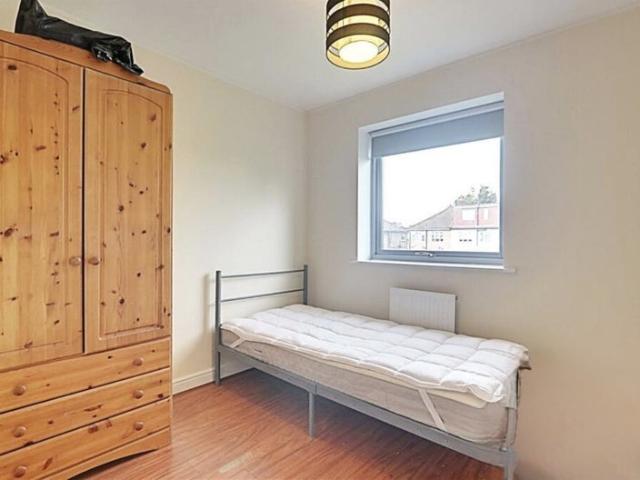 Room at Millicent Grove, Greater London