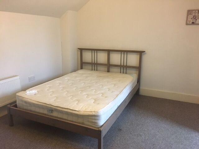 Room at Milton Street, Maidstone