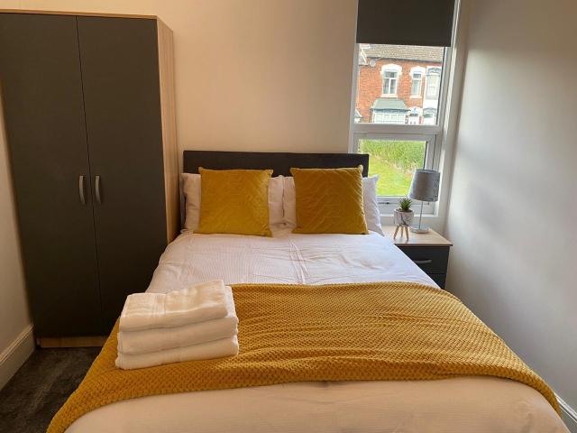 Room at Minstead Road, Birmingham