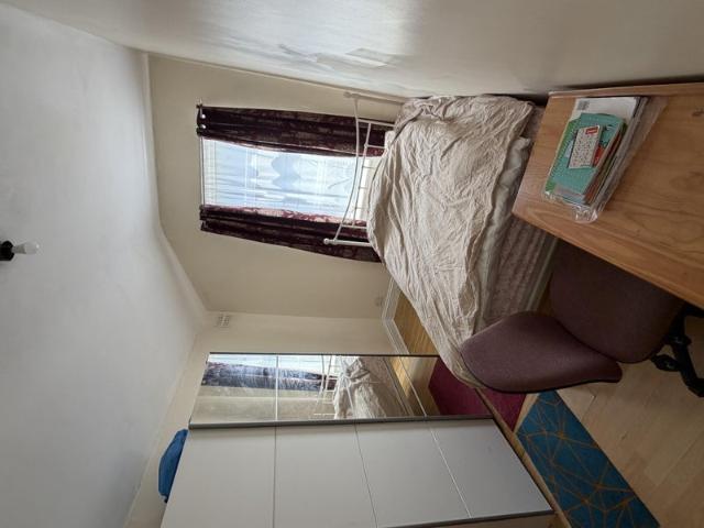 Room at Mitcham Road, Greater London