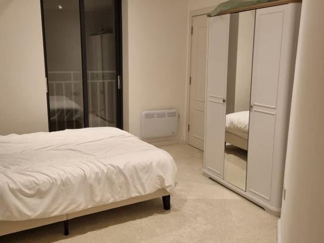 Room at Molesworth Street, Greater London